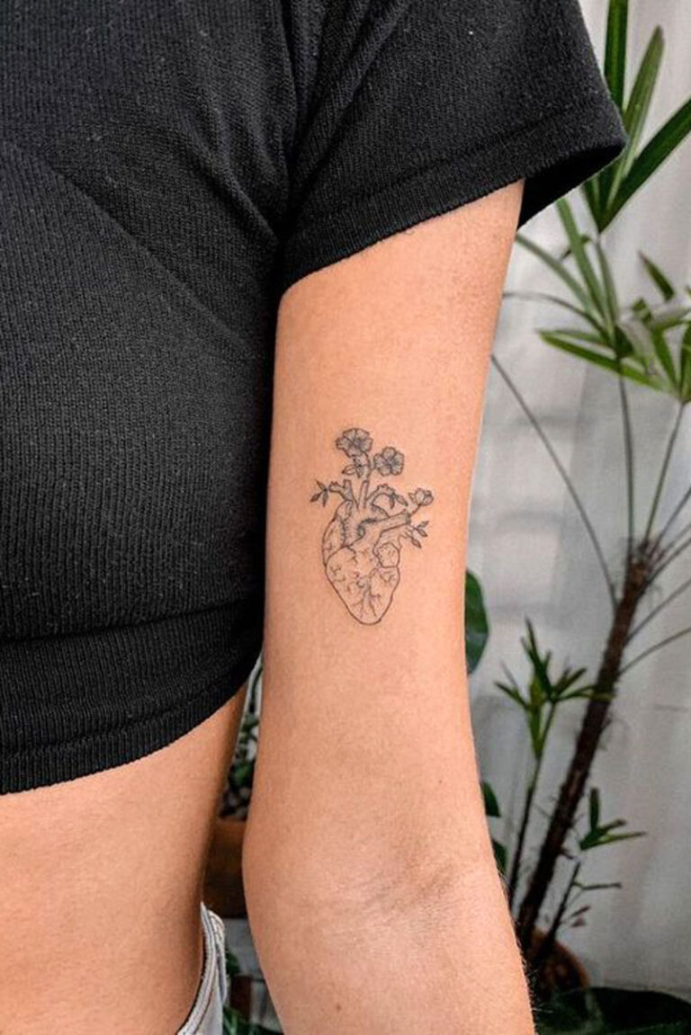50+ Ideas de TATUAJES DE CORAZONES # Imágenes y Dibujos